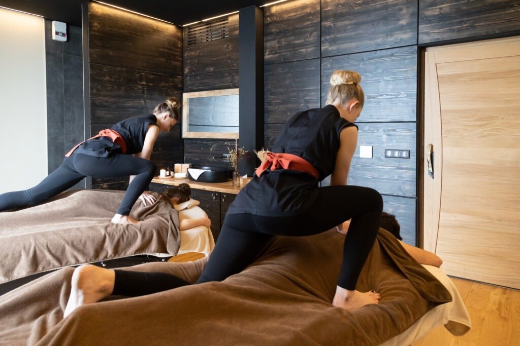Les maisons Marcon - Hôtels, Restaurants Gastronomique, Spa